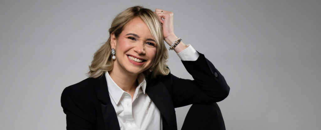 Sobre Vilma: Consultora, Autora y CEO con Visión Transformadora