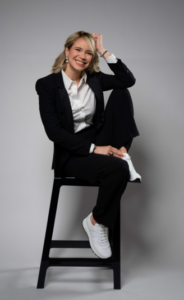 Sobre Vilma: Consultora, Autora y CEO con Visión Transformadora